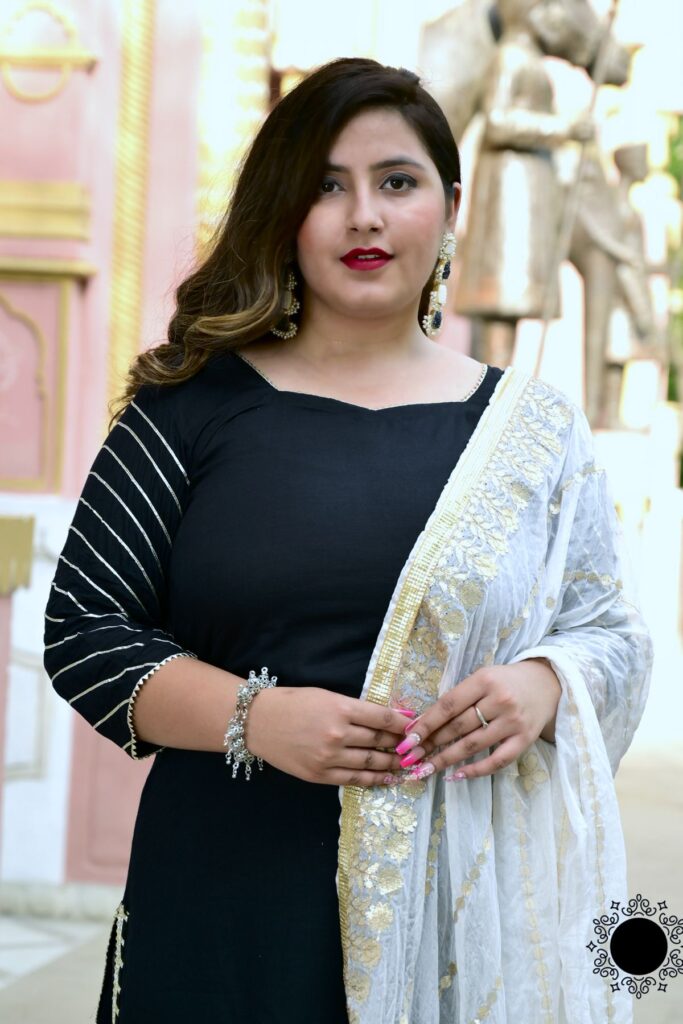 Shop Now Plus Size Black Suit White Gotapatti Dupatta Set